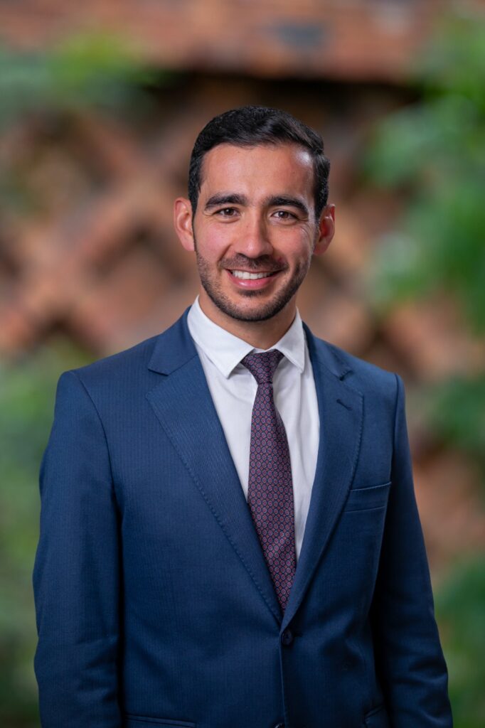 Team - Serrano Martínez CMA